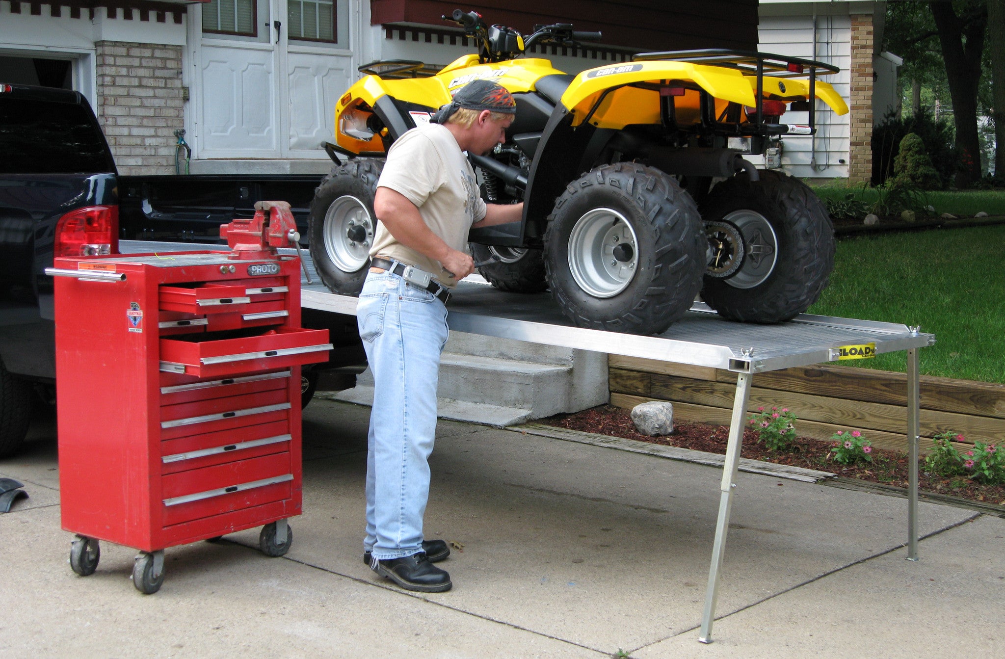 LoadAll Table Leg Kit – LoadAll InnerBox Loading Systems Inc.